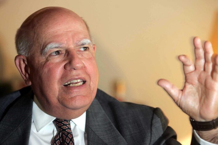 Morre o diplomata Marcos Azambuja, aos 90 anos