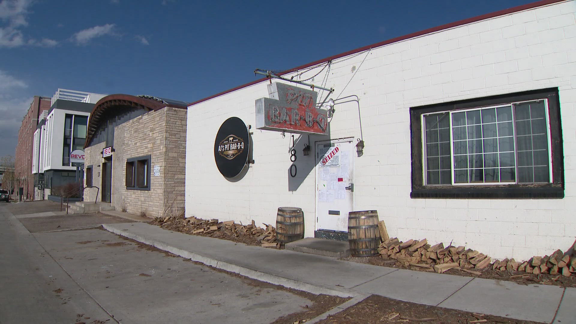 Former AJ's Pit Bar-B-Q pitmaster, Top Chef alum opening new restaurant ...