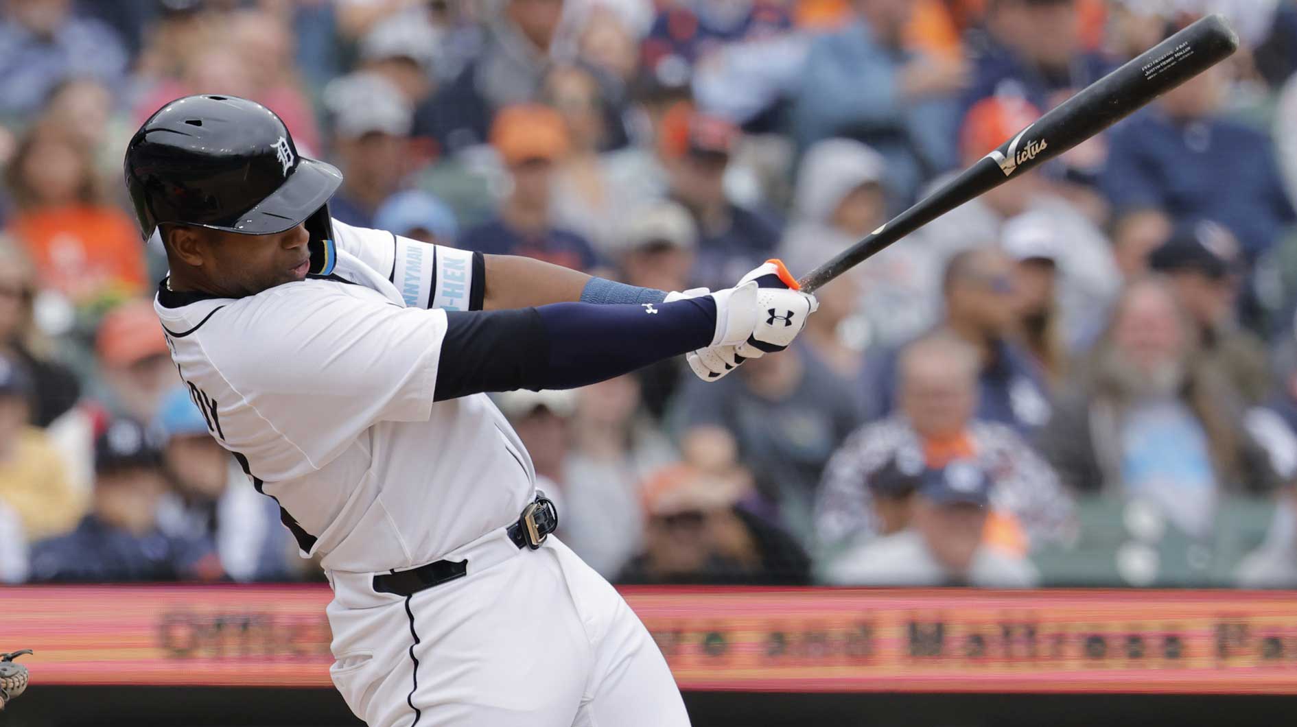 AJ Hinch reveals ‘hero’ as Tigers pull off crucial sweep vs. Giants