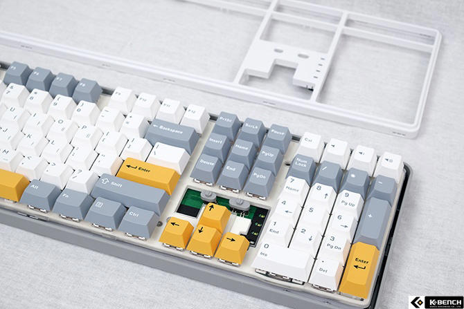 '퍼플과 그레이' 두 가지 매력, COX C108 유무선 기계식 키보드