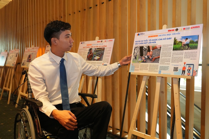 Tuổi Trẻ nâng tôi dậy, để tôi tiếp tục bước đi