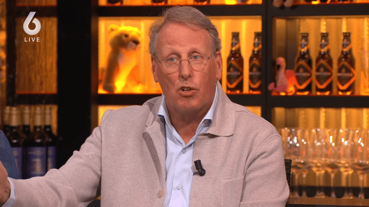 Chris Woerts compleet vernederd na foute voorspelling over Ajax