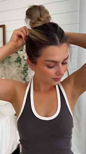 Get the Kendall Jenner-Inspired Sleek Bun With GK Hair