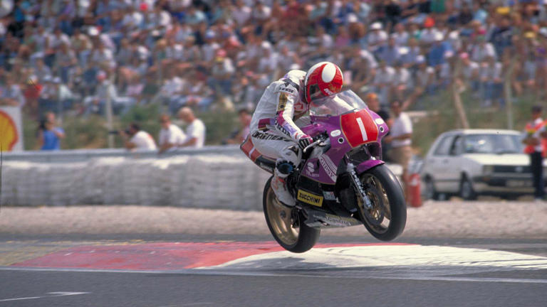 Here’s Why The Honda RC30 Deserves A Second Life