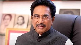 Tamil Actor Rajesh Dies At 75 After Complaining Of Low BP & Breathing Difficulties; Rajinikanth ...