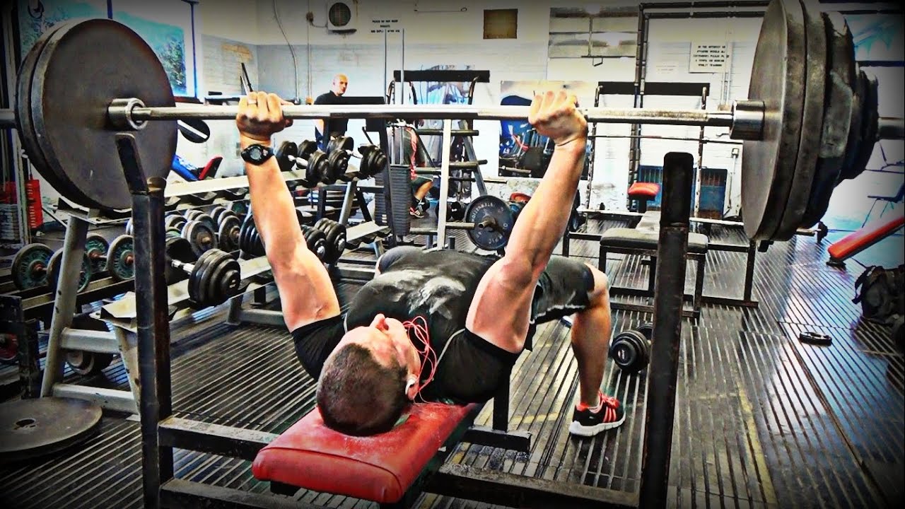 342lbs (155kg) BENCH PRESS PR!!