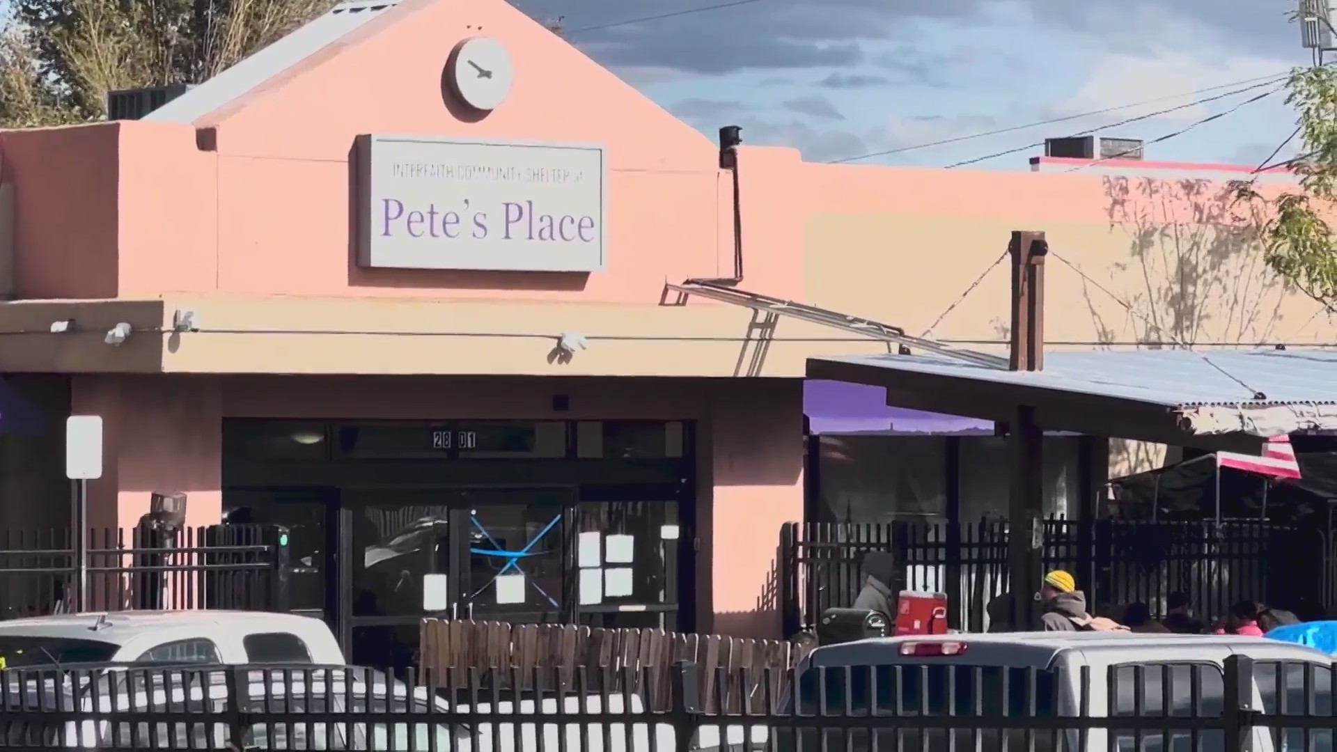 Santa Fe looks to new pallet community for homeless; public calls for ...