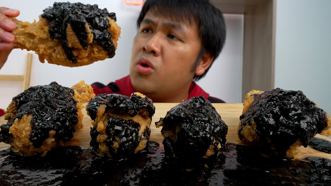 ไก่ทอดซอสดำ Deep Dark Fried Chicken ; BANKII