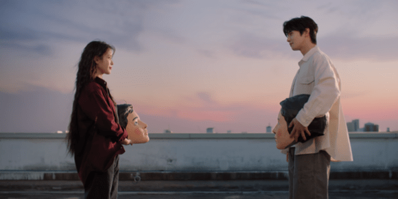 IU、ASTRO チャウヌと印象深いストーリーを熱演…収録曲「美人」MV公開