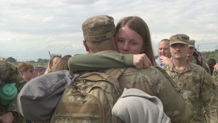 ‘It was very emotional’: Families say goodbye to deployed Iowa National ...