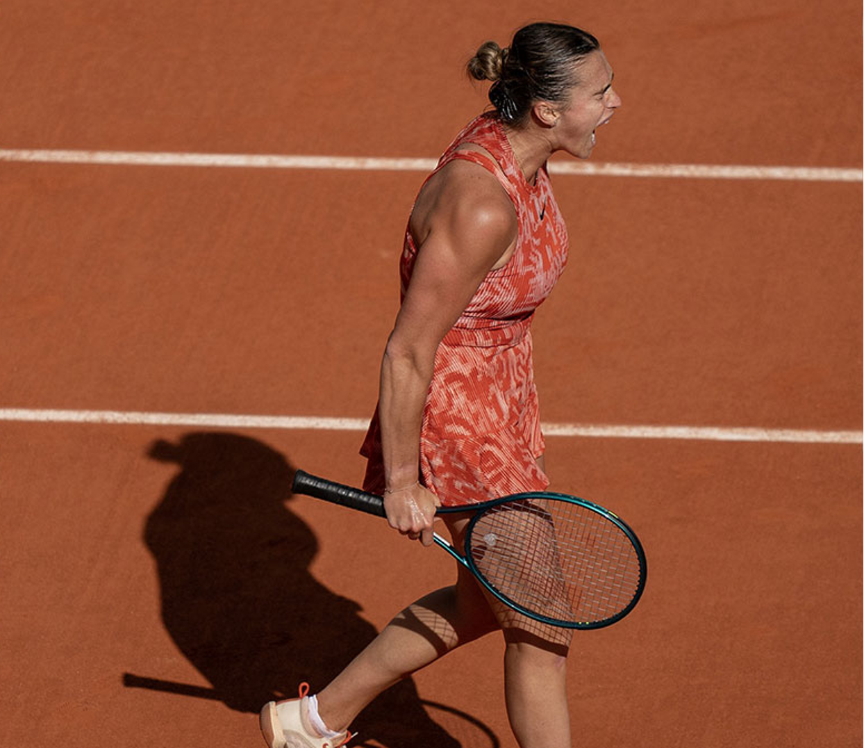 Aryna Sabalenka overcomes early woes to reach 3rd round