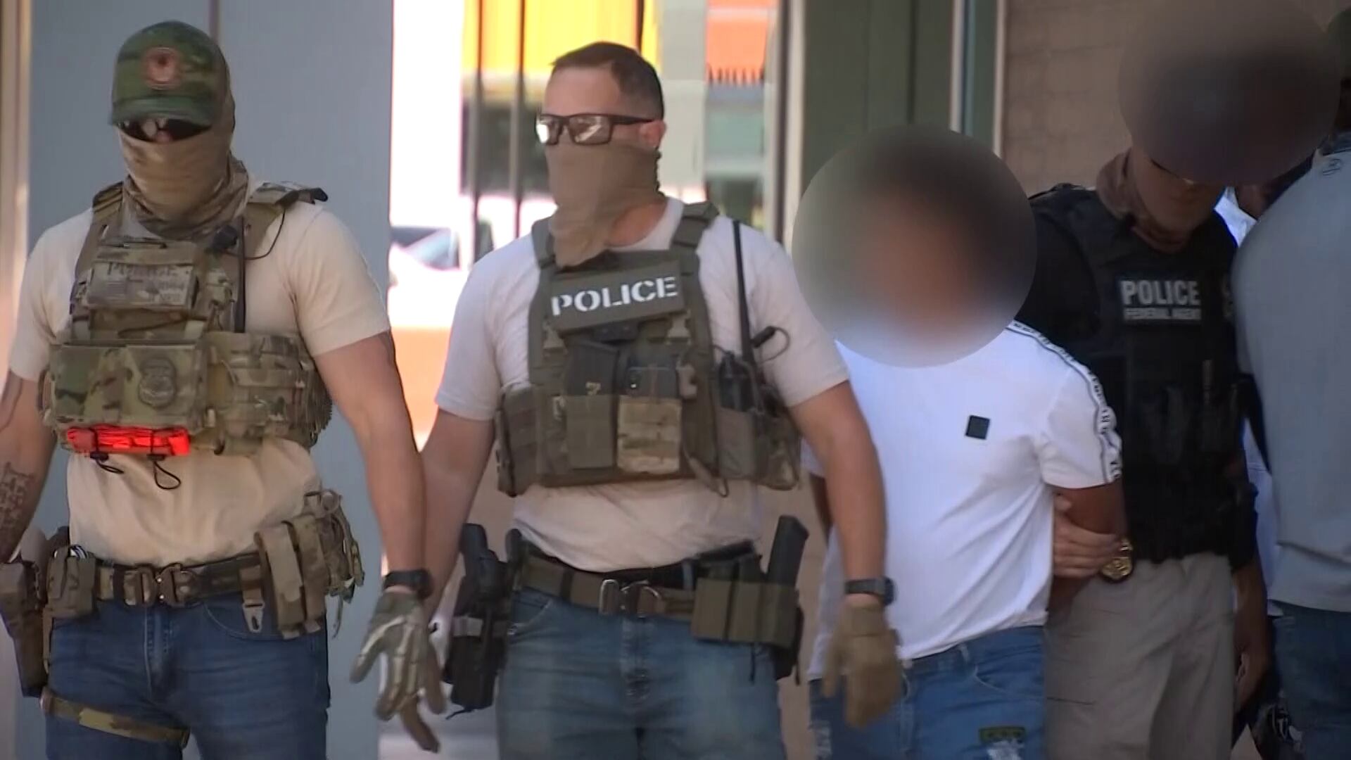 Arizona lawmakers demand answers over Phoenix immigration court arrests