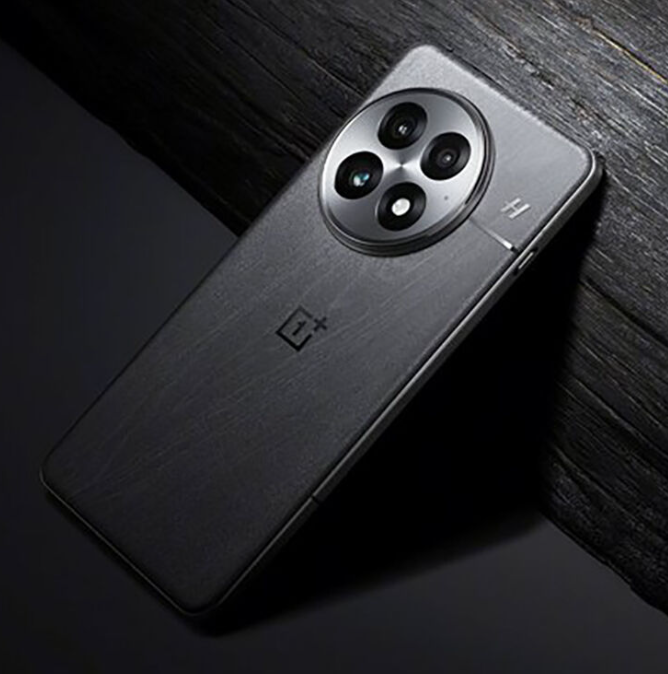 Oppo Find X8s+ vs OnePlus 13: Is the OnePlus Worth $200 More Than the ...