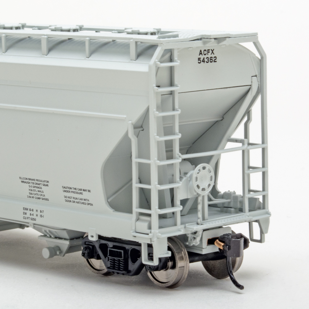Walthers HO ACF 5250 covered hopper