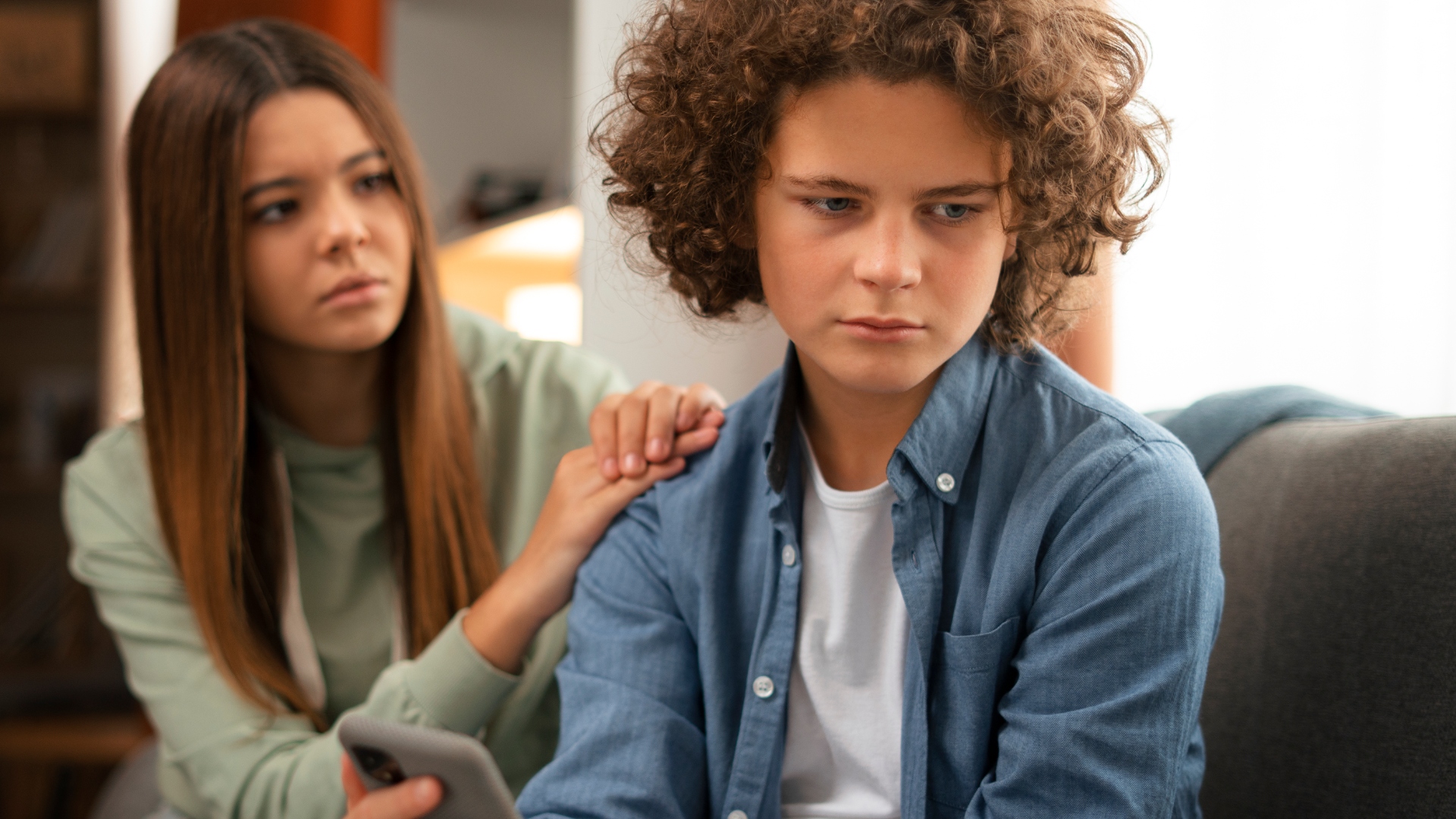 Cette erreur commune sabote la confiance en soi des ados