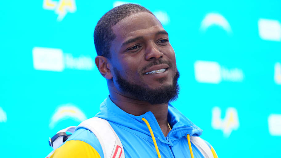 Chargers' Denzel Perryman intercepted the first pass of team drills at OTAs