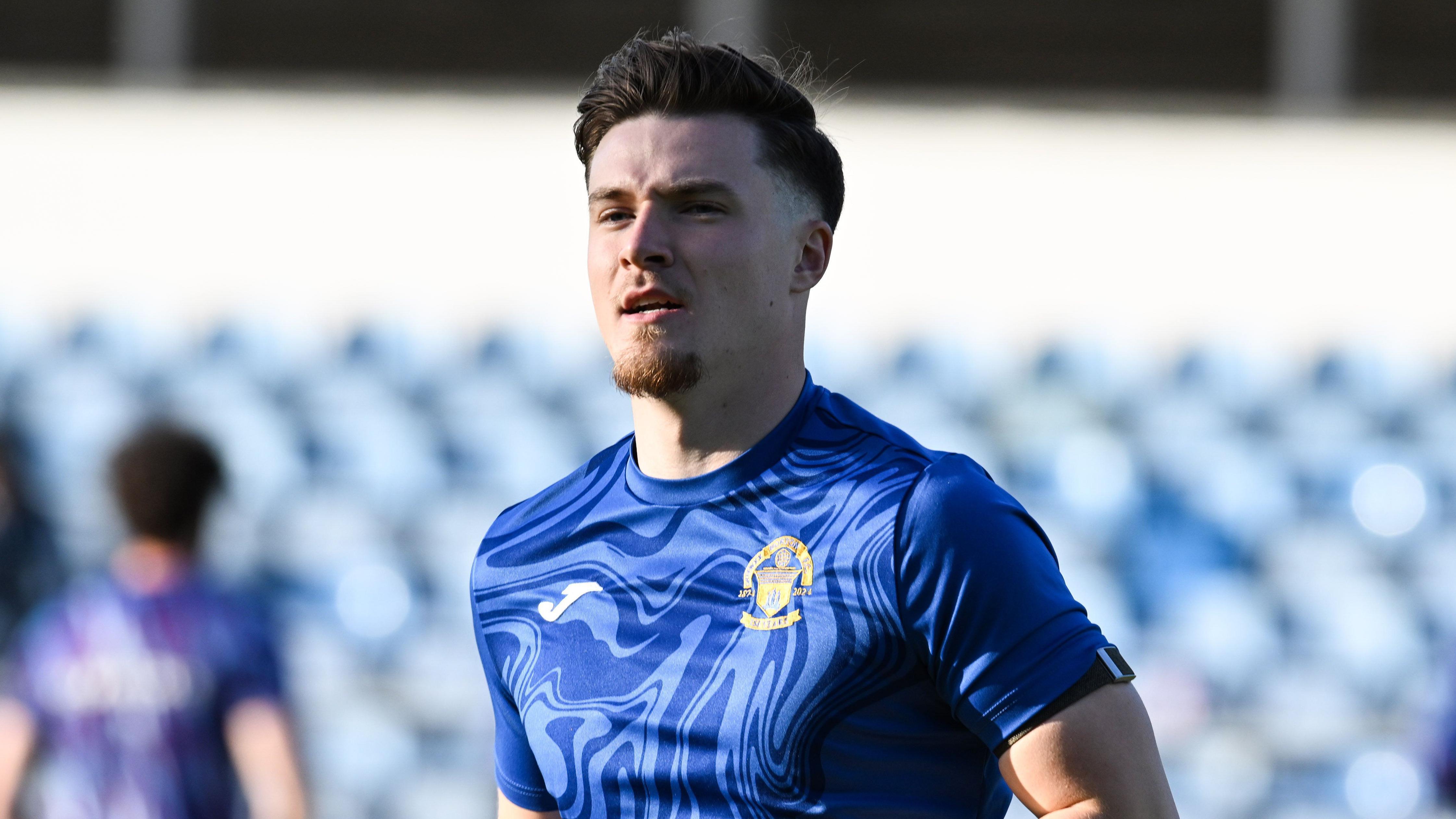 'Versatile' Morton defender Boyes joins St Johnstone