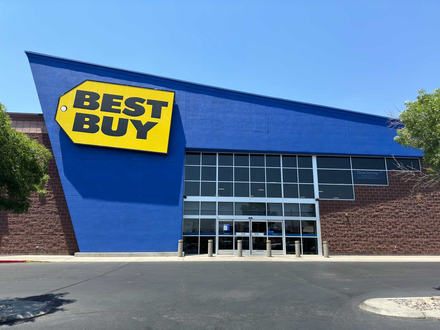 Best Buy to carry the new Meta Ray-Ban Display glasses under exclusive ...