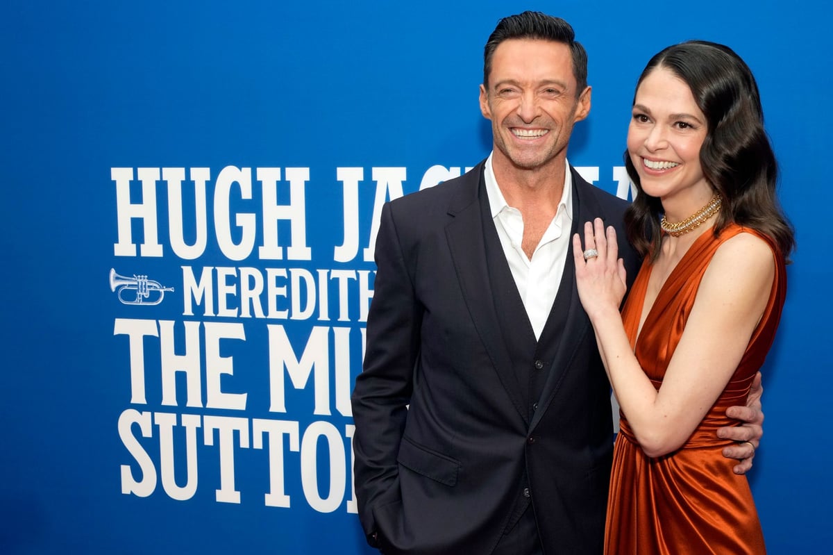 Who is Sutton Foster, the new girlfriend of Hugh Jackman?