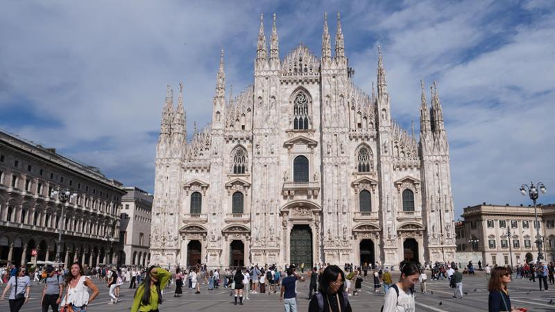 A Milano sole e tanto caldo fino a domenica, poi cambia: le previsioni ...