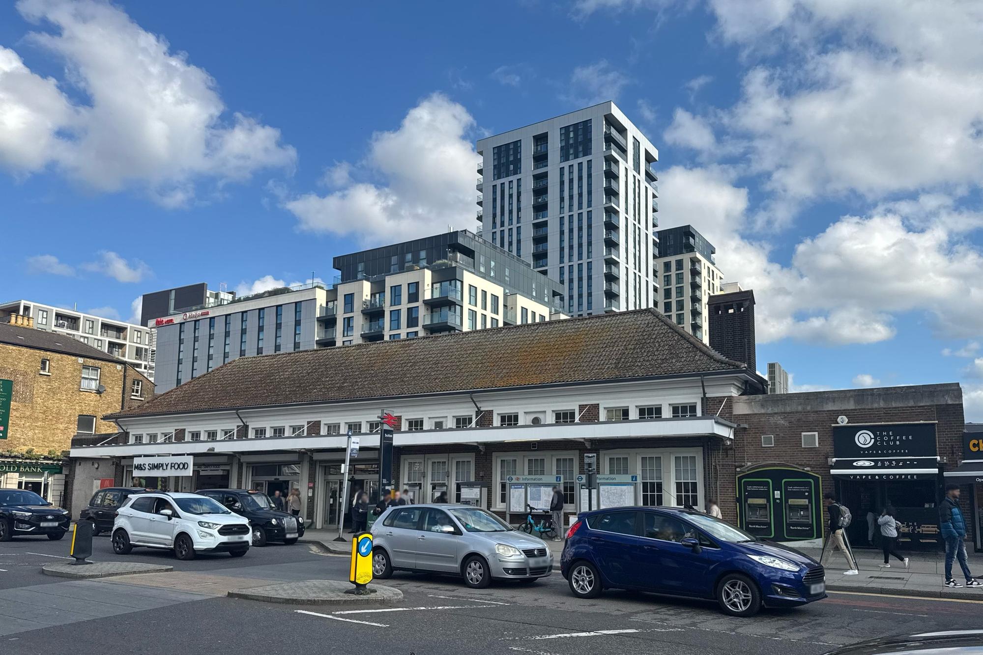 Sutton station set for new lifts