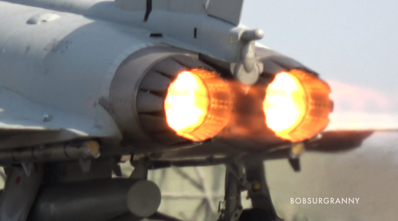 RAF Typhoons Low-Level Mach Loop Flyby Over Wales