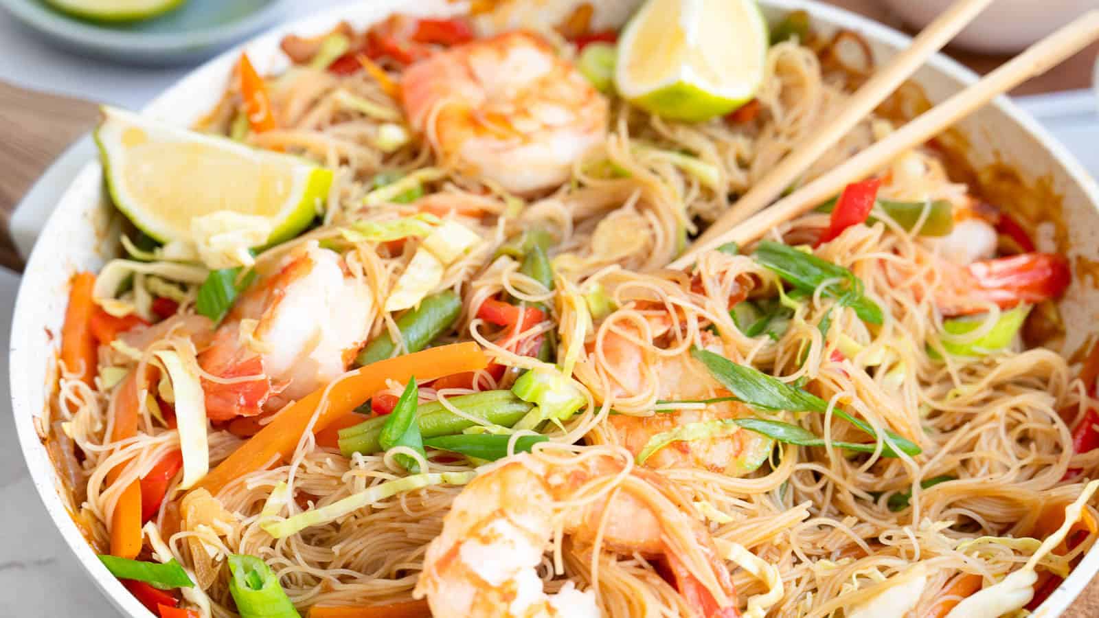 We Keep Going Back to these Same 17 Asian Recipes - They're Just so good