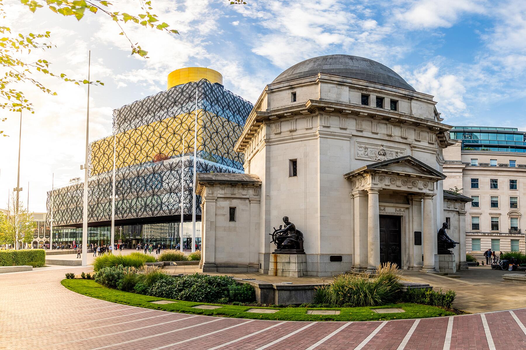 The 15 Best Things to Do in Birmingham, England (and Top Things to Avoid)
