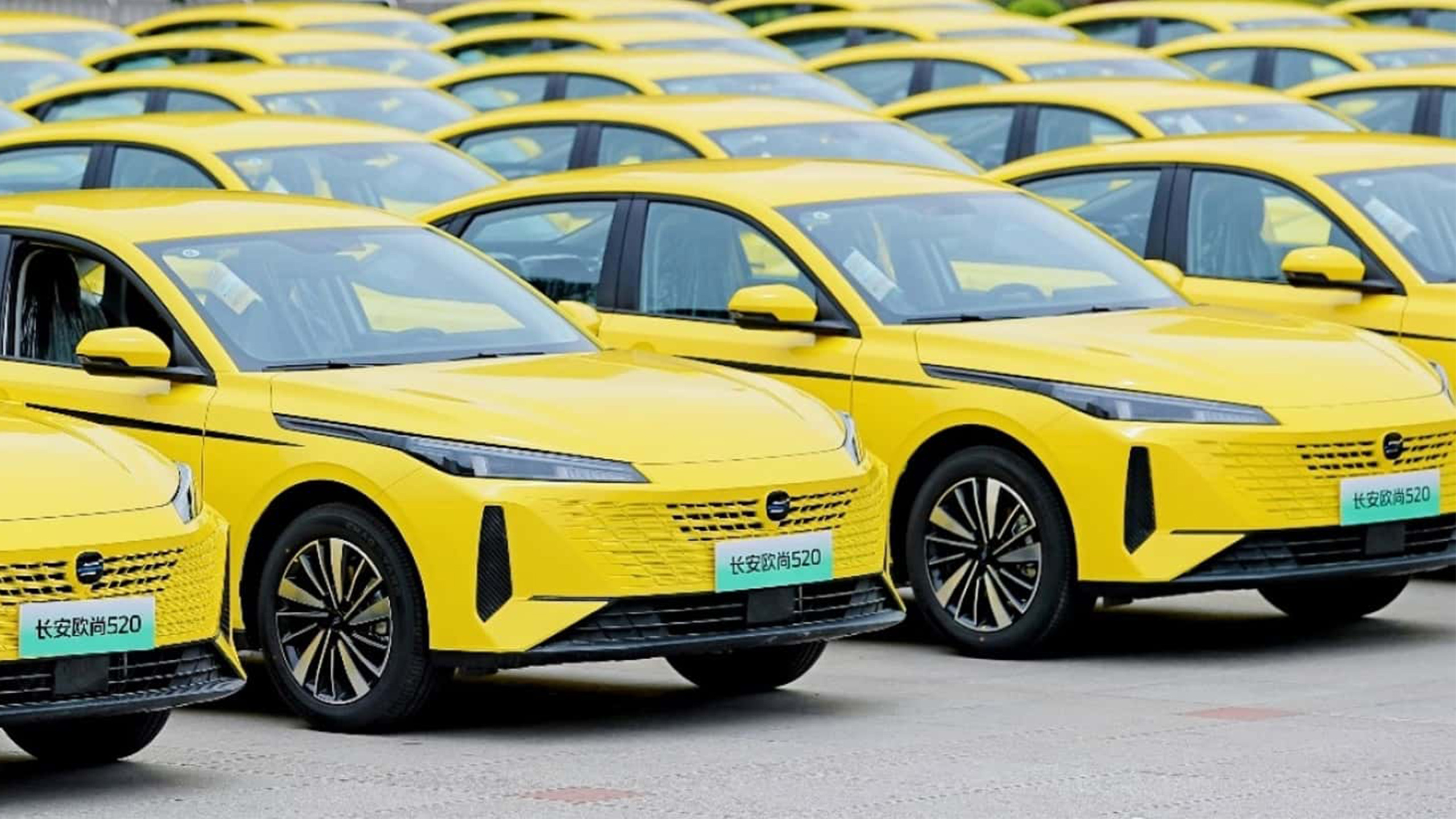 100-Second Battery Swaps Arrive With Changan Electric Taxi