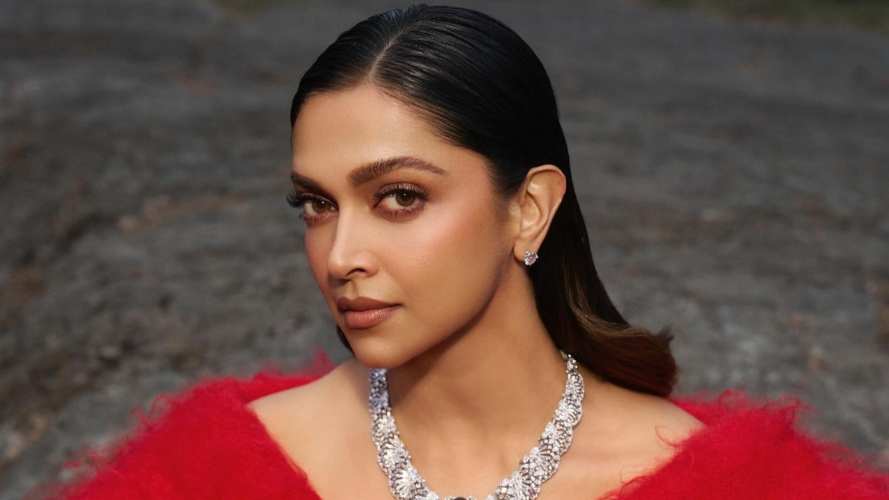 Deepika’s Net Worth: A glimpse into her lavish life