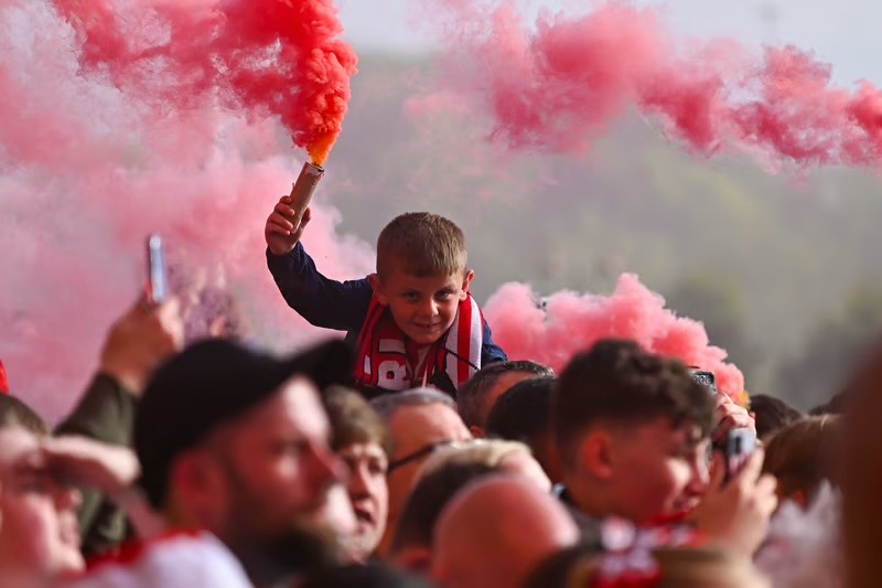 Painting the town red & white: 15 pictures of life in Sunderland in May ...