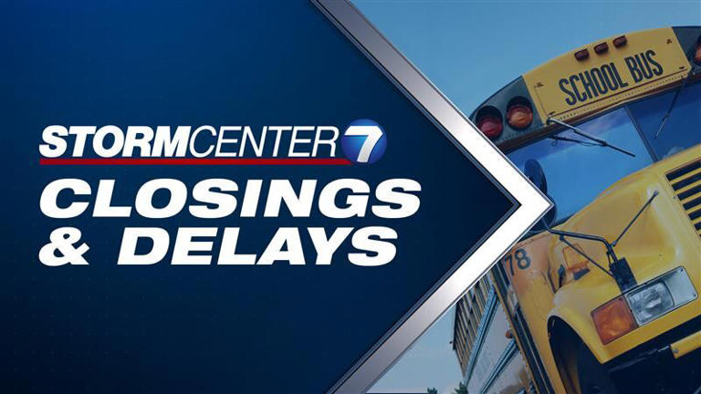 Stay informed: Over 100 school districts closed Monday due to snow