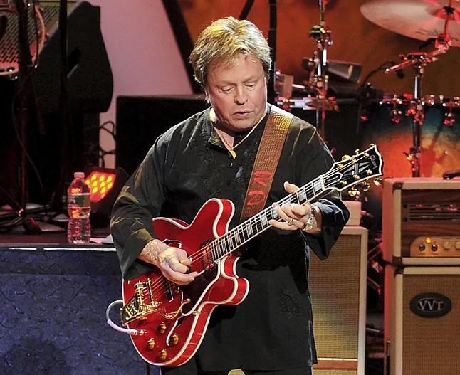 Renowned guitarist Rick Derringer dies at 77