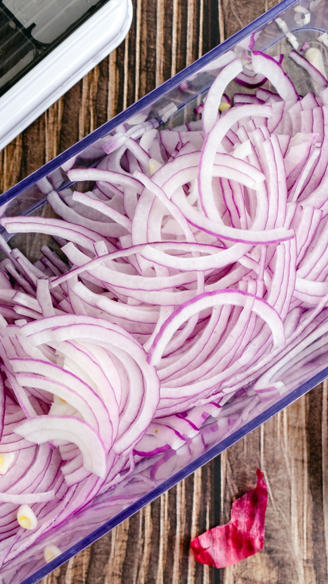 The Super Quick Hack To Shave Onions Like A Pro