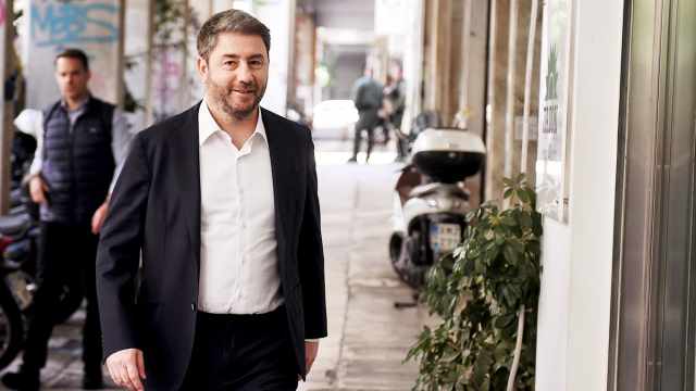 Πυκνώνει τις εμφανίσεις του στα Μέσα Ενημέρωσης ο Ανδρουλάκης, αλλά ...