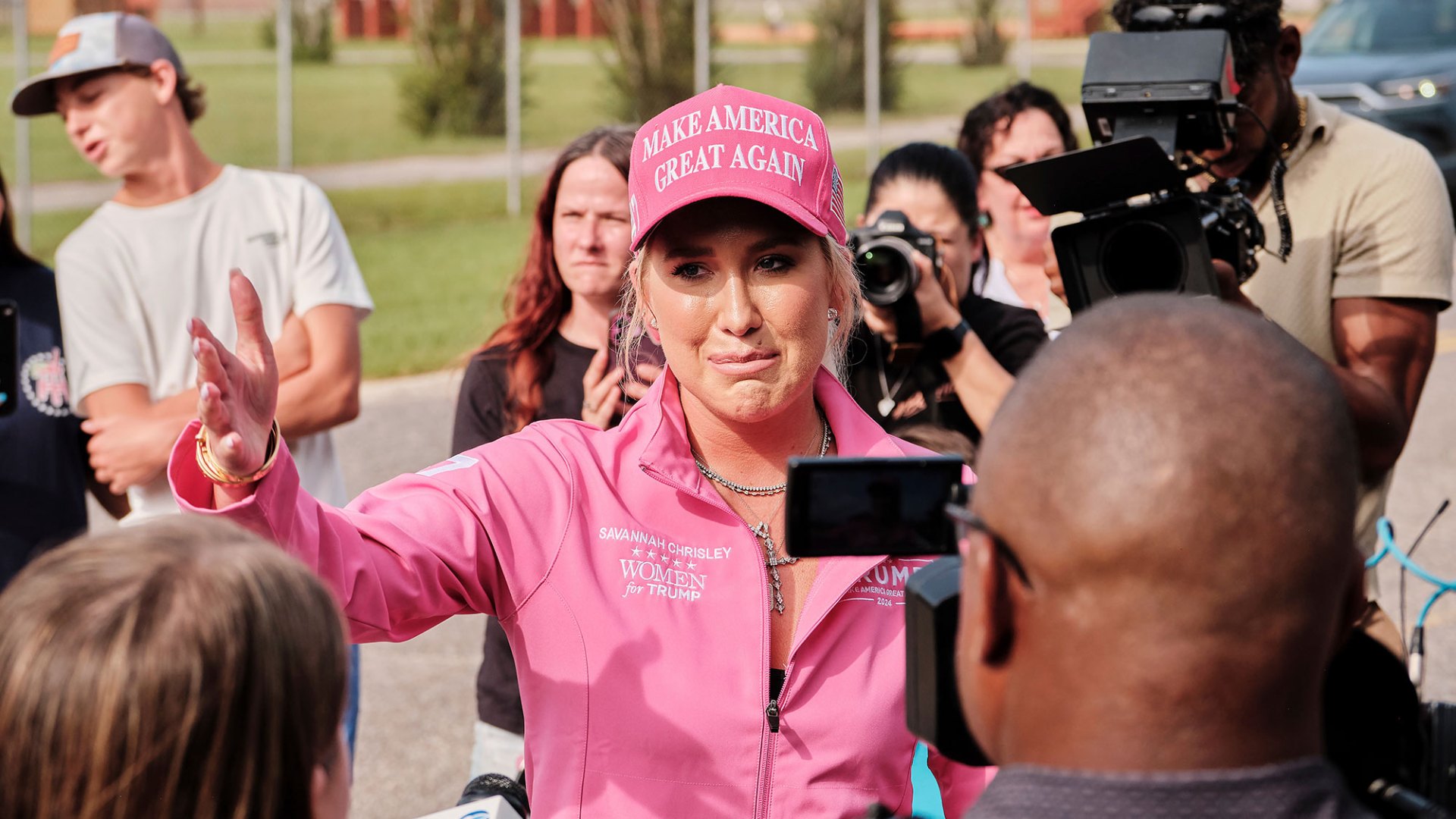 Savannah Chrisley Seen Crying Outside Dad Todd's Prison Before Release