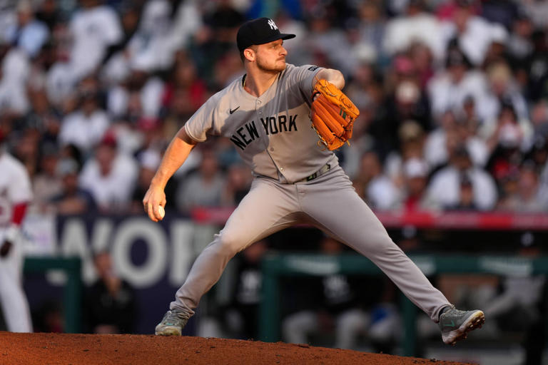 Schmidt, Yankees Bullpen Blank Angels 1-0 in Series Finale Shutout