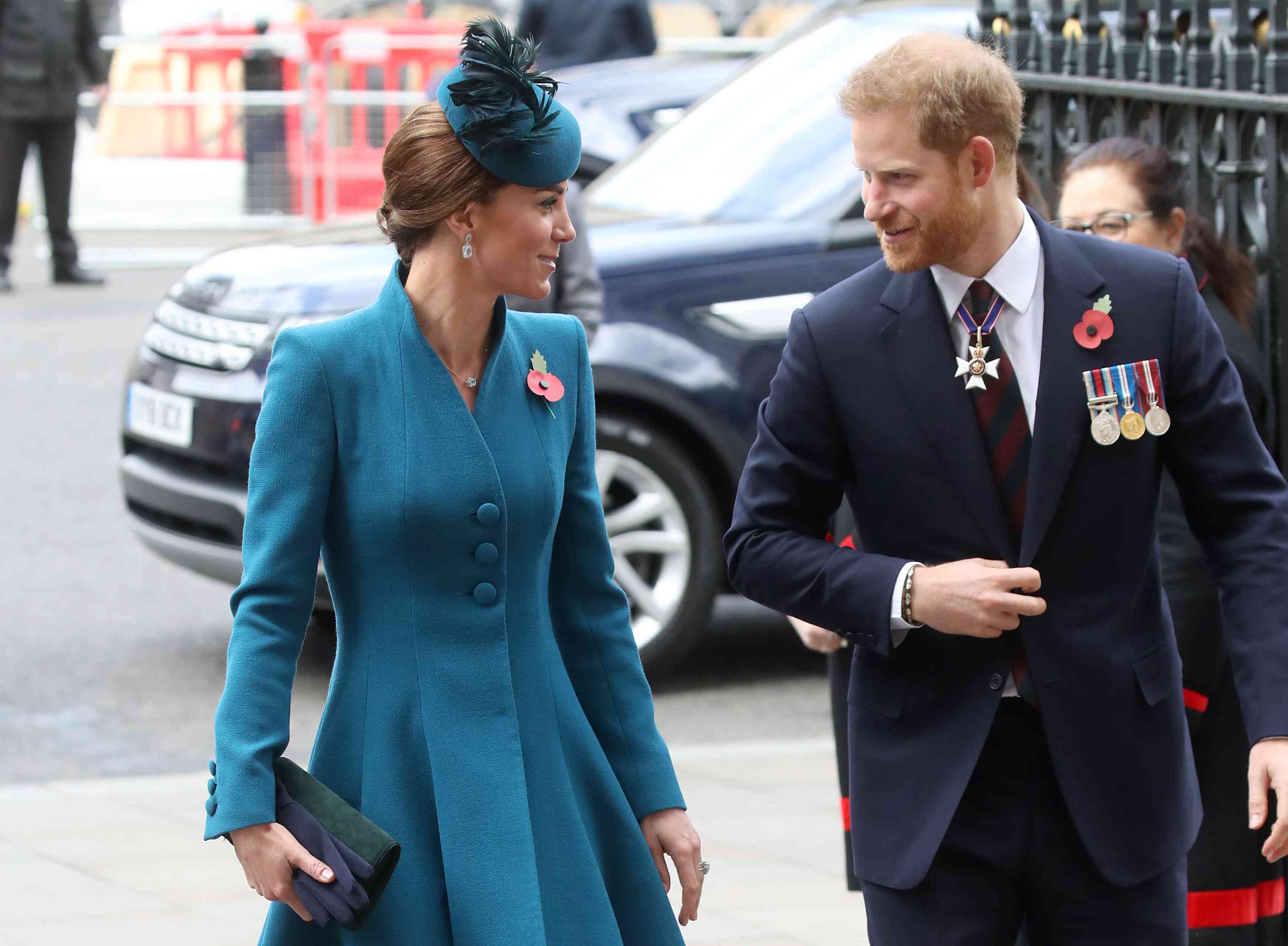 Royal Butler Says He Thought Prince Harry and Kate Middleton Might Date ...