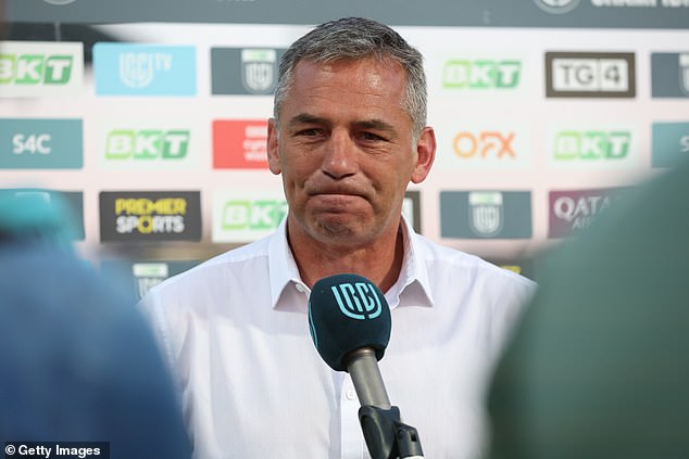 Glasgow centre Huw Jones ruled out of URC play-off clash... but head ...