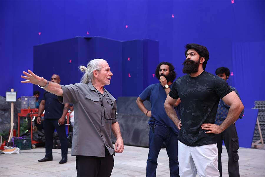 Yash teams up with Mad Max stunt director Guy Norris for Ramayana