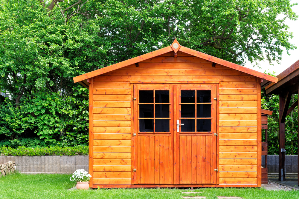 18 Shed Organization Hacks That Cost Little