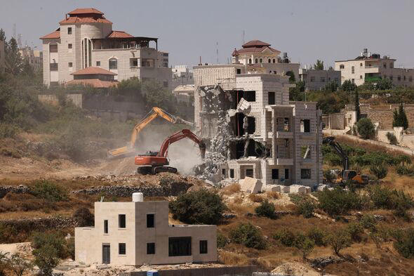 Israel building 22 new settlements on West Bank as it demands its ...