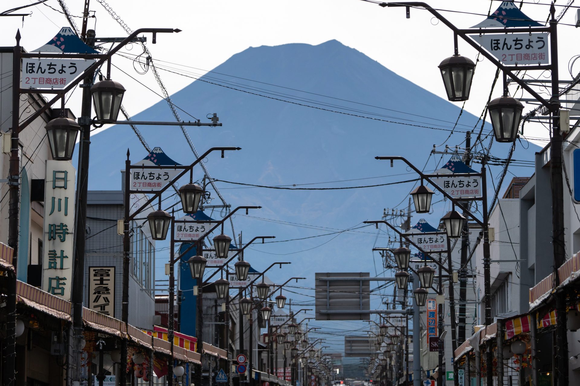 L’obstination mène parfois au danger : un alpiniste chinois sauvé deux ...