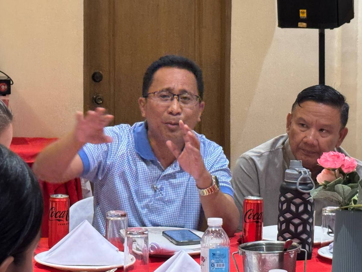 Bloated Mandaue workforce stuns Ouano