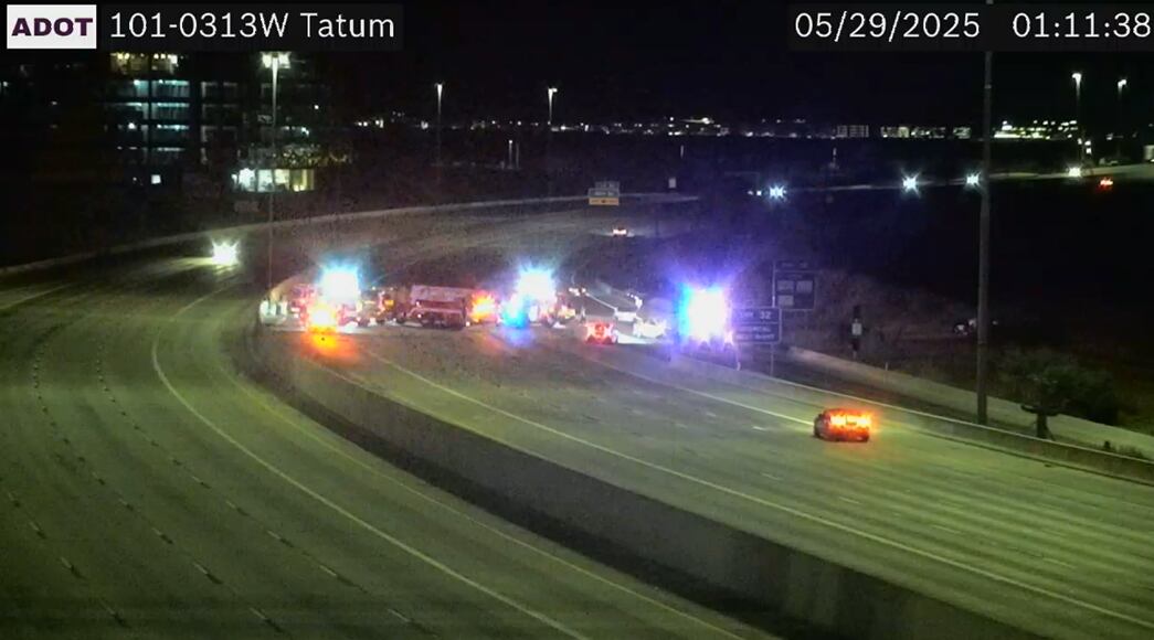 3 injured in overnight crash on Loop 101 in north Phoenix