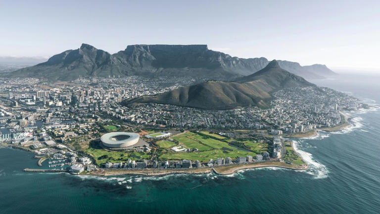 Western Cape launches R2 billion project for 2,600 new homes in Cape Town