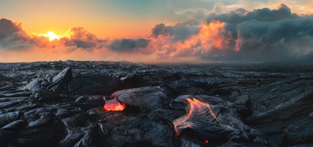 Hawaiian Volcanoes Have Erupted With Gold That Came From Earth's Core