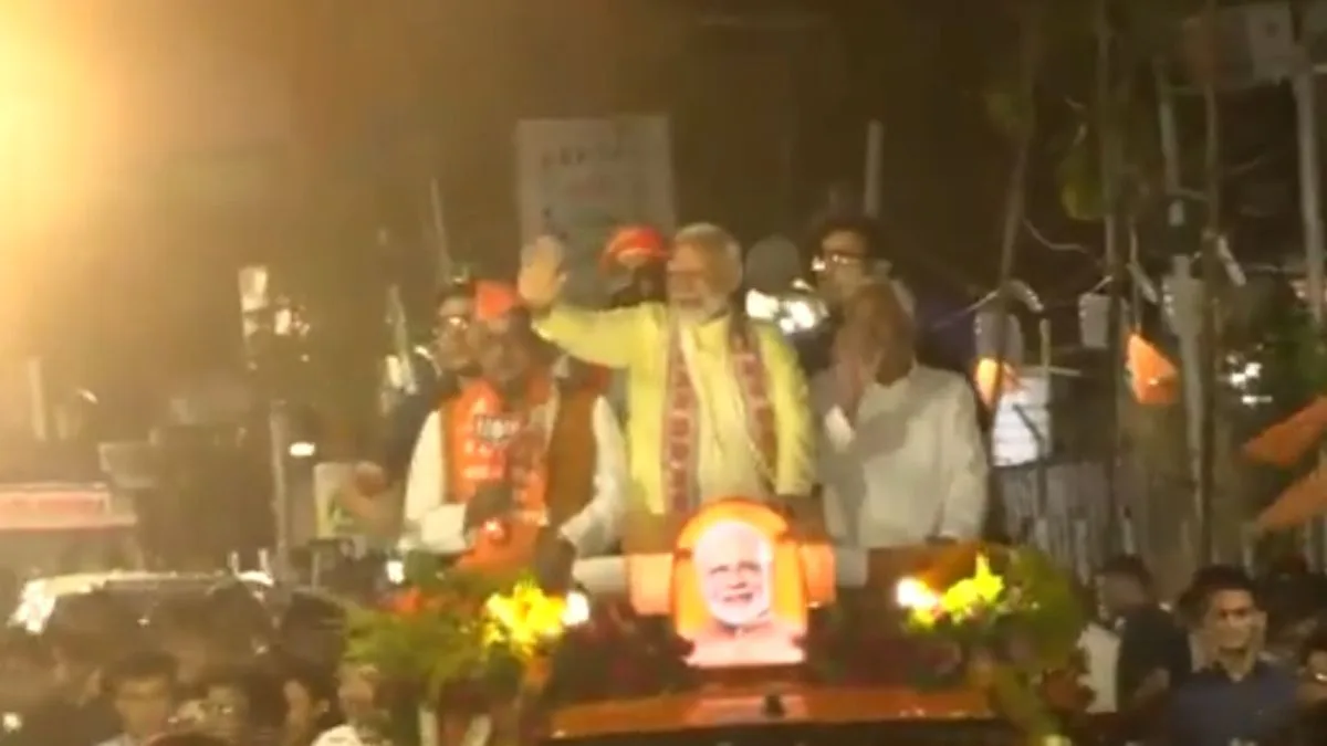 Modi Mania grips Patna as PM takes BJP campaign to streets