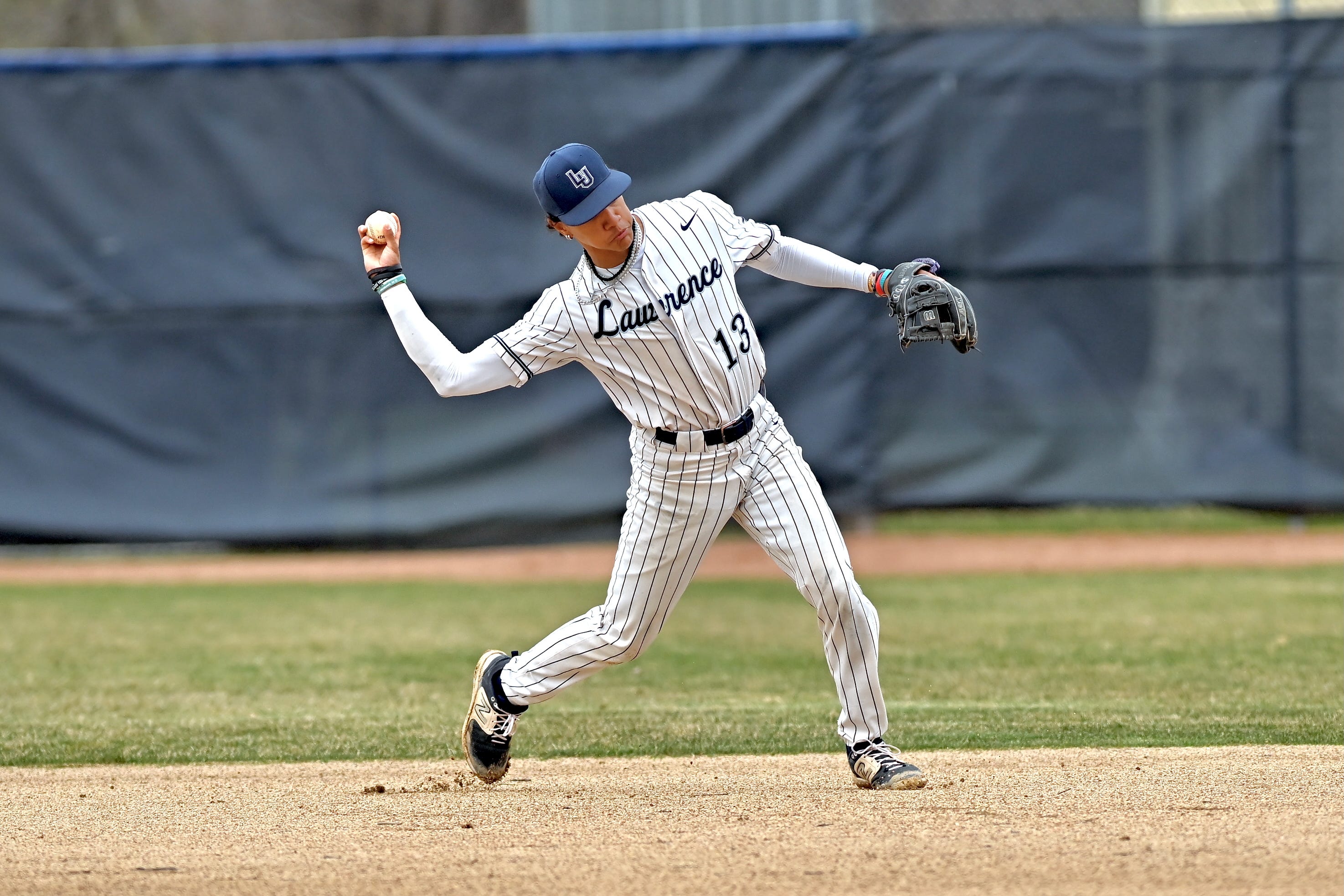 Lawrence baseball standout Freeman chosen Midwest Conference player of ...