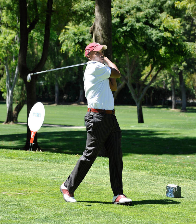 Sugar Ray Leonard reveals the one sport he’s ‘not that good’ at — and ...